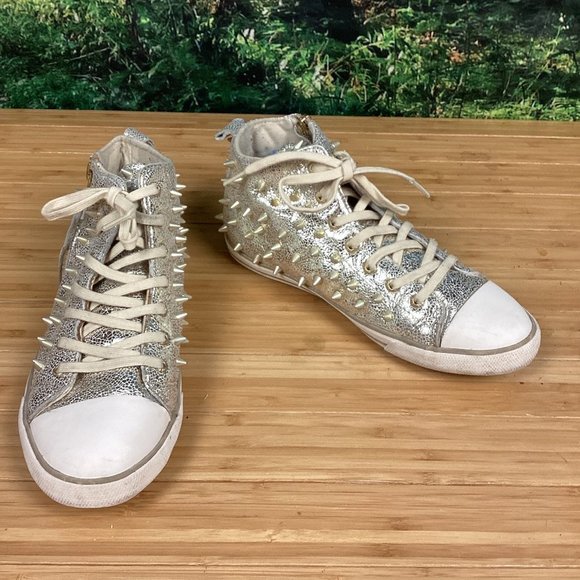 Guess | Shoes | Guess Metallic Gold Spike Studded Sneakers 38 | Poshmark